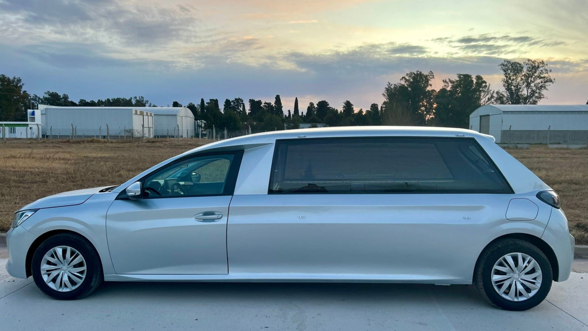 Peugeot 208 som likbil – den som spar han har - Dagens PS