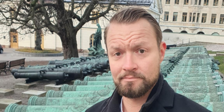 Nya AK24: Vapnet som delar försvaret - Dagens PS